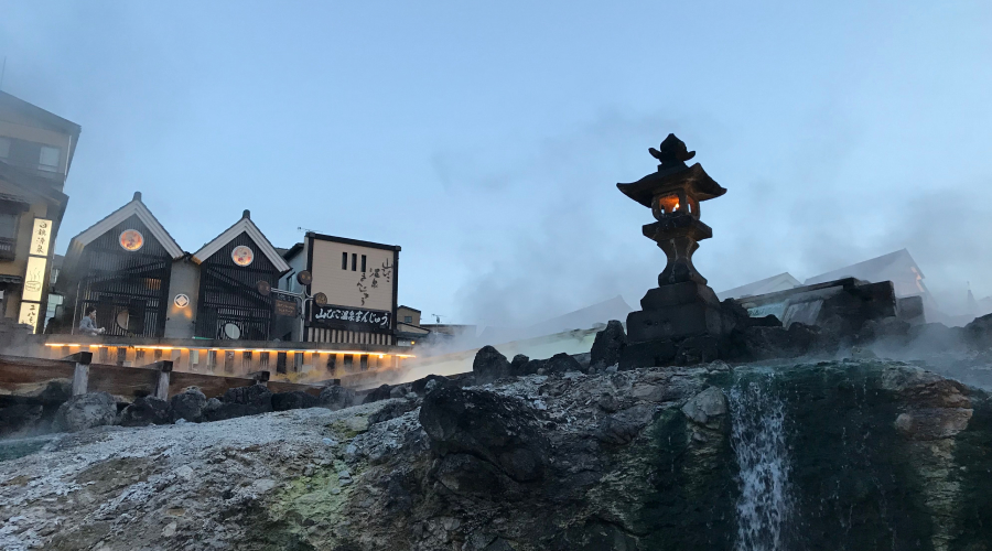 Top 10 Popular Japanese Hot Springs and Towns – BomN's Travel Guide